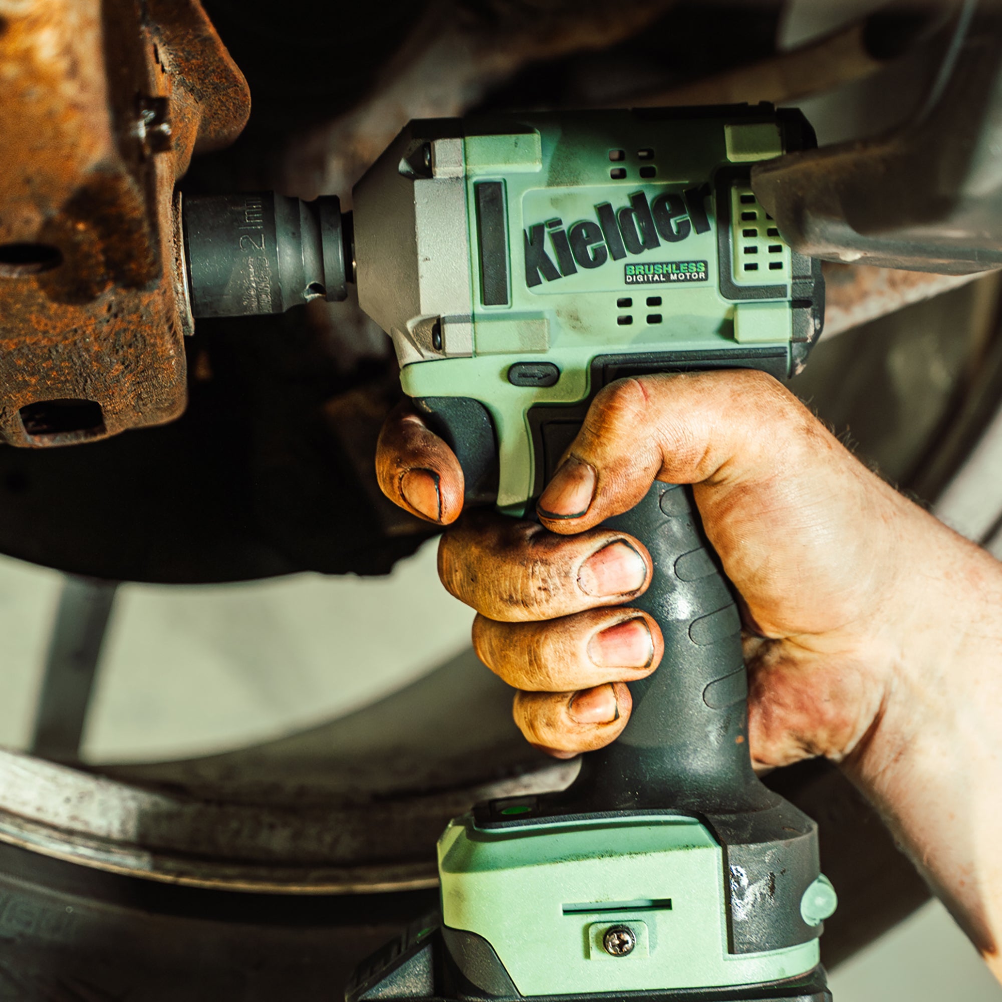 Kielder Ultra Compact Impact Wrenches - TYPE18 Cordless Automotive ...